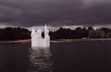 Peter Callesen – Paper Art | MEDIA ROOTS – Reporting From Outside Party ...